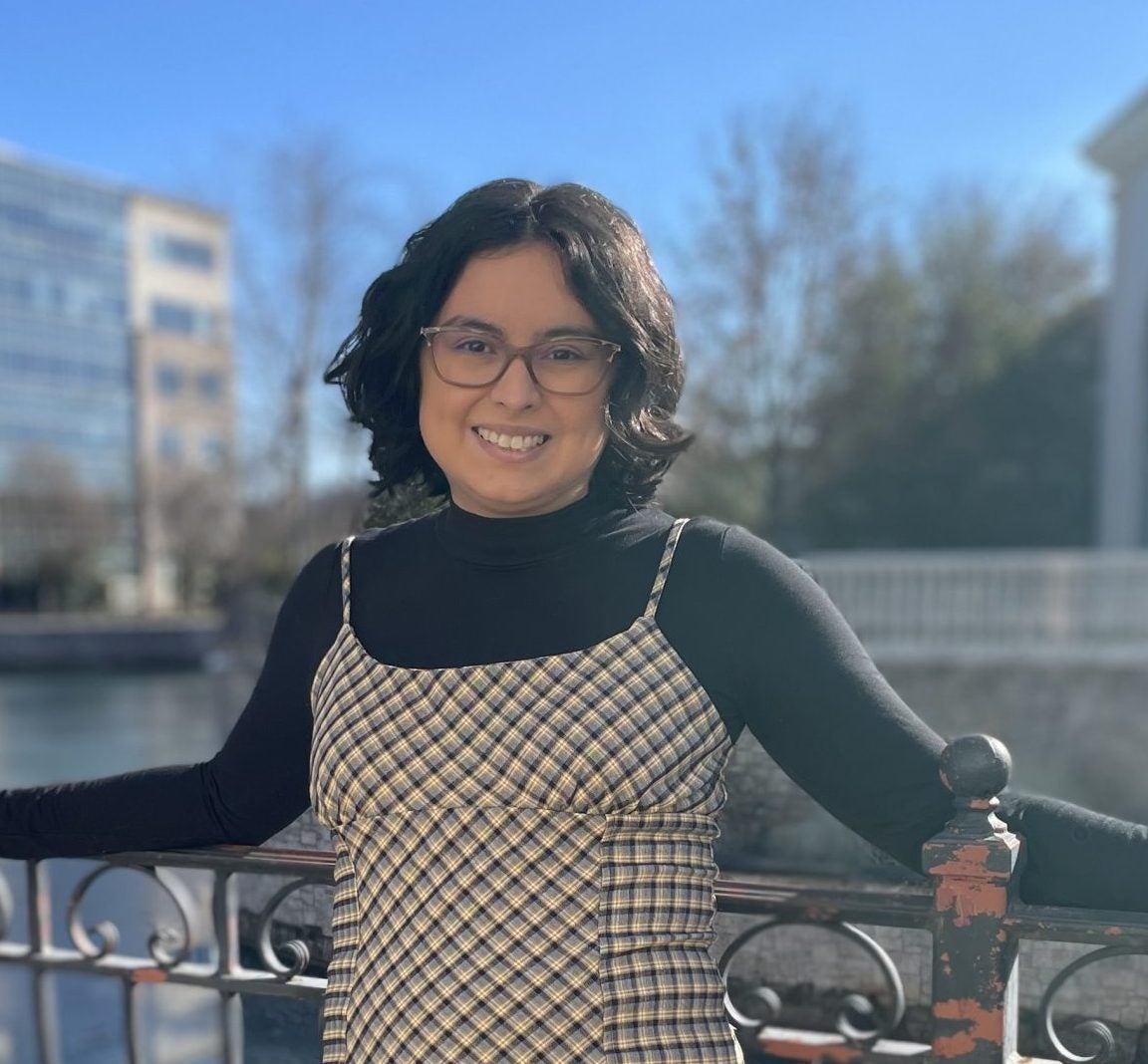 Lorraine Rosello Del Valle - UCF Astrochemistry Laboratory