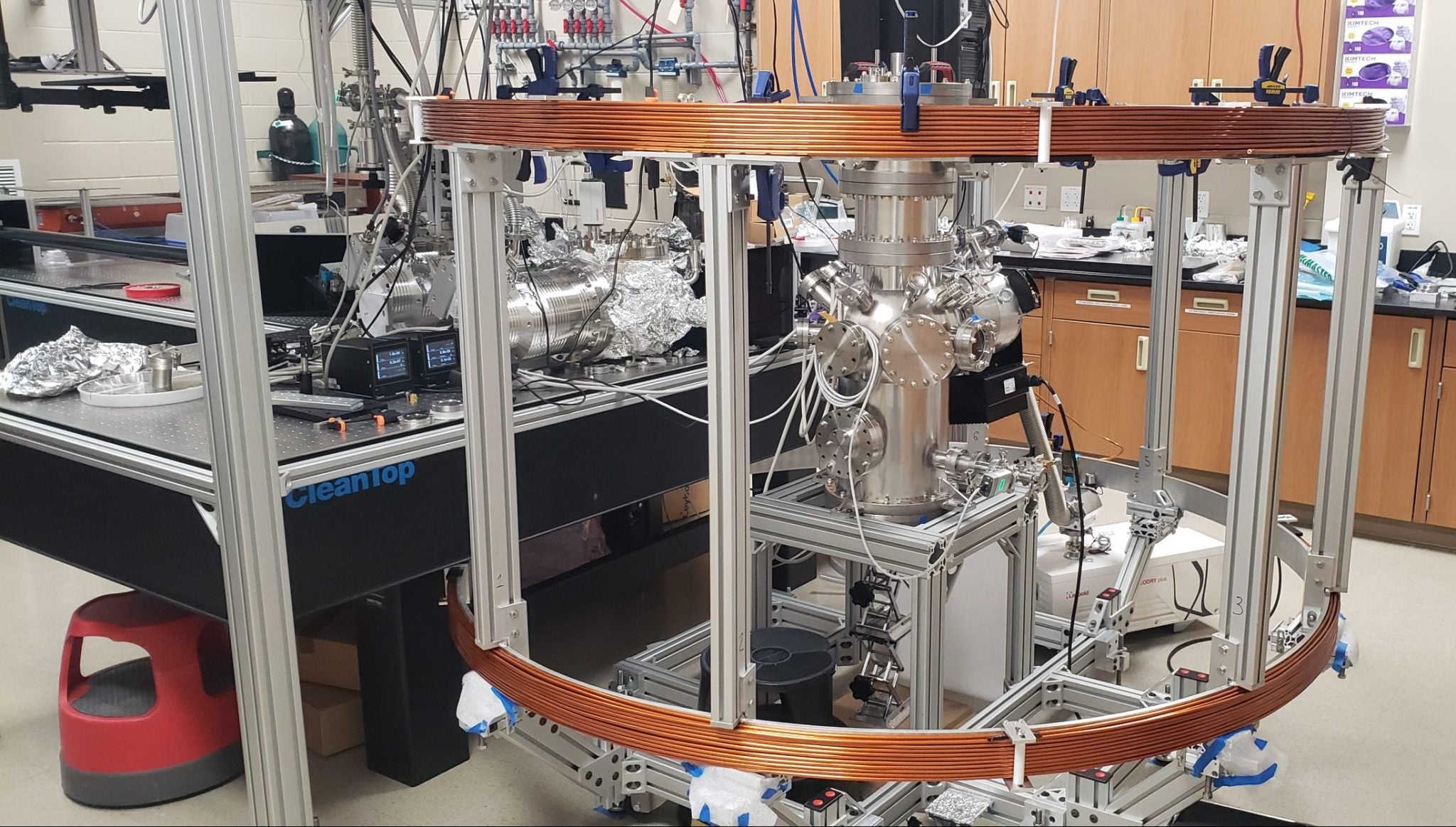 - Ultrafast Atomic, Molecular & Plasma Physics Research Group